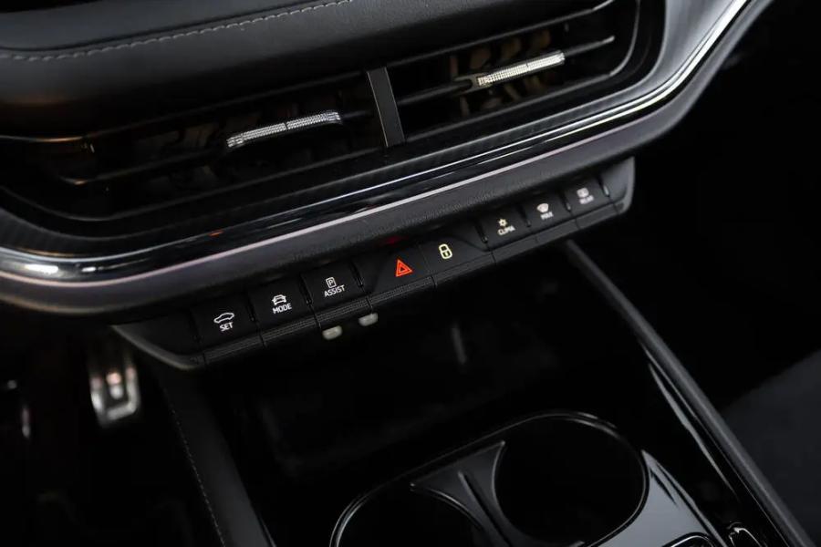 Pelēks Skoda Enyaq iV 2022 Jelgava, ar dzinēja tilpumu 0.00 L un nobraukumu 184 tūkst. km par 21900 €, foto 17 vietnē AUTOMOTO.COM.LV