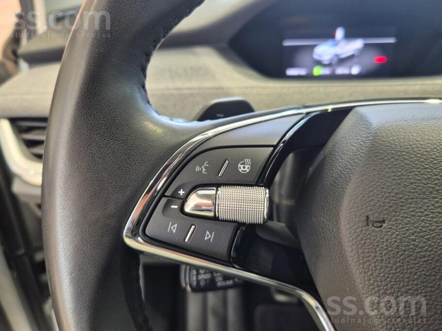 Grey Skoda Enyaq iV 2022 in Riga, with an engine capacity of 0.00 L and mileage of 144 thousand km for 27590 €, photo 10 on AUTOMOTO.COM.LV