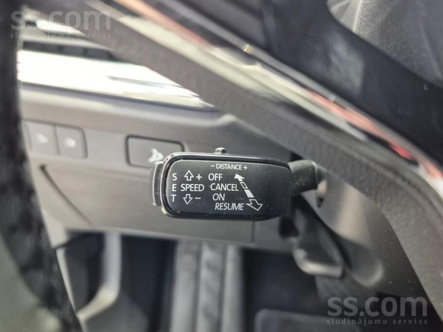 Grey Skoda Enyaq iV 2022 in Riga, with an engine capacity of 0.00 L and mileage of 144 thousand km for 27590 €, photo 17 on AUTOMOTO.COM.LV