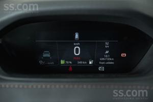 Grey Skoda Enyaq iV 2022 in Riga, with an engine capacity of 0.00 L and mileage of 76 thousand km for 24990 €, photo 8 on AUTOMOTO.COM.LV