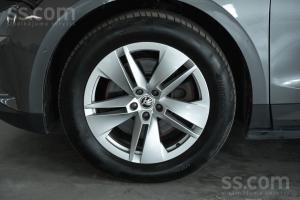 Grey Skoda Enyaq iV 2022 in Riga, with an engine capacity of 0.00 L and mileage of 76 thousand km for 24990 €, photo 25 on AUTOMOTO.COM.LV