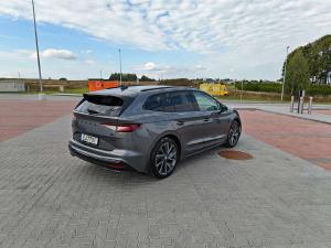Pelēks Skoda Enyaq iV 2023 Klaipėda, ar dzinēja tilpumu 0.00 L un nobraukumu 32 tūkst. km par 28750 €, foto 4 vietnē AUTOMOTO.COM.LV