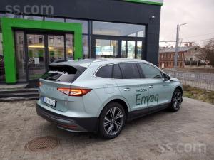Pelēks Skoda Enyaq iV 2023 Daugavpils, ar dzinēja tilpumu 0.00 L un nobraukumu 22 tūkst. km par 37400 €, foto 7 vietnē AUTOMOTO.COM.LV