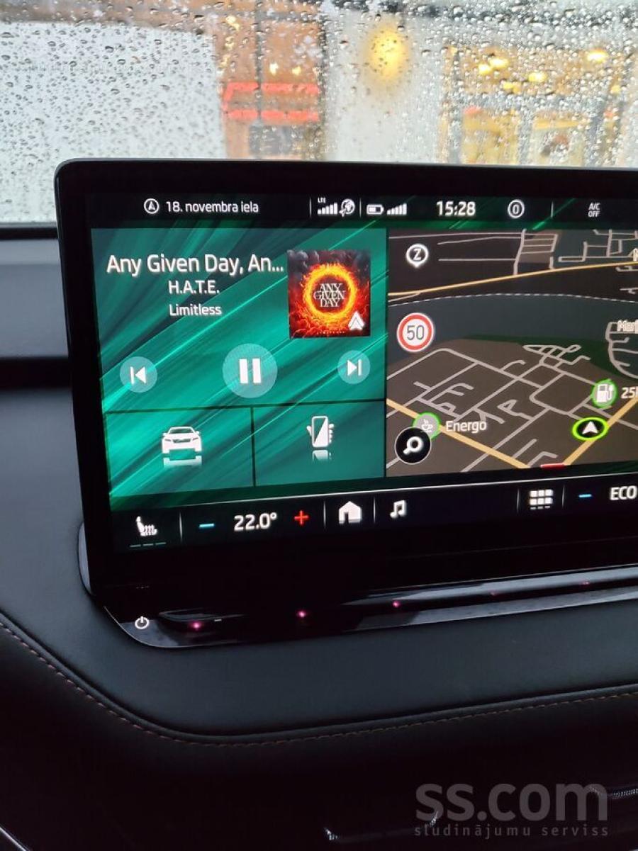 Pelēks Skoda Enyaq iV 2023 Daugavpils, ar dzinēja tilpumu 0.00 L un nobraukumu 22 tūkst. km par 37400 €, foto 25 vietnē AUTOMOTO.COM.LV