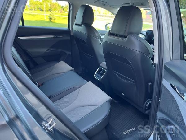 Grey Skoda Enyaq iV 2023 in Ogre, with an engine capacity of 0.00 L and mileage of 52 thousand km for 35500 €, photo 10 on AUTOMOTO.COM.LV