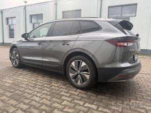 Pelēks Skoda Enyaq iV 2024 Rīga, ar dzinēja tilpumu 0.00 L un nobraukumu 0 tūkst. km par 30500 €, foto 3 vietnē AUTOMOTO.COM.LV