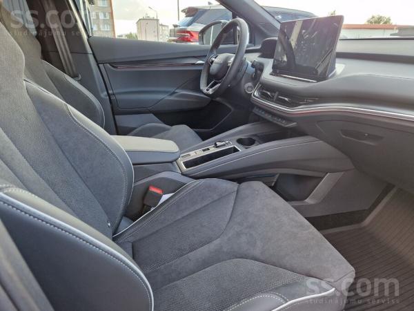 Pelēks Skoda Enyaq iV 2026 Jelgava, ar dzinēja tilpumu 0.00 L un nobraukumu 5 tūkst. km par 41000 €, foto 11 vietnē AUTOMOTO.COM.LV