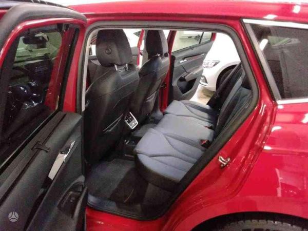 Red Skoda Enyaq iV 2022 in Vilnius, with an engine capacity of 0.00 L and mileage of 116 thousand km for 24800 €, photo 9 on AUTOMOTO.COM.LV