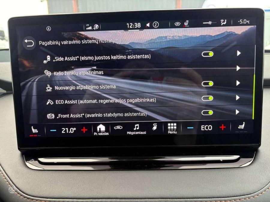 Красный Шкода Enyaq iV 2022 в Вильнюс, объемом двигателя 0.00 л и пробегом 116 тыс. км за 25050 €, фото 26 на AUTOMOTO.COM.LV