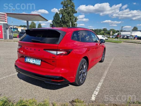 Red Skoda Enyaq iV 2022 in Riga, with an engine capacity of 0.00 L and mileage of 65 thousand km for 32000 €, photo 4 on AUTOMOTO.COM.LV