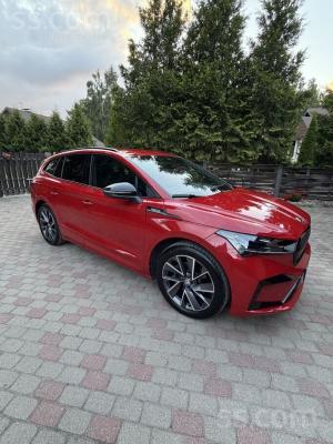 Sarkans Skoda Enyaq iV 2022 Rīga, ar dzinēja tilpumu 0.00 L un nobraukumu 92 tūkst. km par 29900 €, foto  vietnē AUTOMOTO.COM.LV