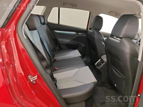 Sarkans Skoda Enyaq iV 2022 Ogre, ar dzinēja tilpumu 0.00 L un nobraukumu 145 tūkst. km par 24770 €, foto 6 vietnē AUTOMOTO.COM.LV