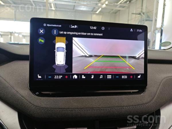 Sarkans Skoda Enyaq iV 2022 Ogre, ar dzinēja tilpumu 0.00 L un nobraukumu 145 tūkst. km par 24770 €, foto 8 vietnē AUTOMOTO.COM.LV