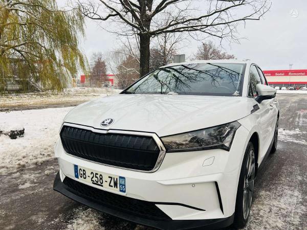 Balts Skoda Enyaq iV 2021 Kauņa, ar dzinēja tilpumu 0.00 L un nobraukumu 121 tūkst. km par 19999 €, foto 9 vietnē AUTOMOTO.COM.LV