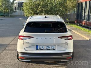Белый Шкода Enyaq iV 2021 в Рига, объемом двигателя 0.00 л и пробегом 90 тыс. км за 22900 €, фото 7 на AUTOMOTO.COM.LV