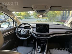 Белый Шкода Enyaq iV 2021 в Рига, объемом двигателя 0.00 л и пробегом 90 тыс. км за 22900 €, фото 15 на AUTOMOTO.COM.LV