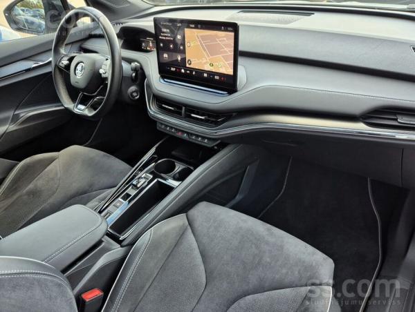 White Skoda Enyaq iV 2021 in Riga, with an engine capacity of 0.00 L and mileage of 146 thousand km for 26490 €, photo 10 on AUTOMOTO.COM.LV