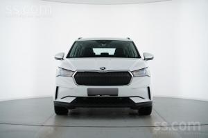 Белый Шкода Enyaq iV 2022 в Рига, объемом двигателя 0.00 л и пробегом 55 тыс. км за 25990 €, фото 6 на AUTOMOTO.COM.LV