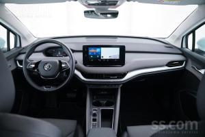 Белый Шкода Enyaq iV 2022 в Рига, объемом двигателя 0.00 л и пробегом 55 тыс. км за 25990 €, фото 10 на AUTOMOTO.COM.LV