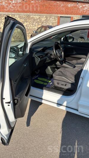 White Skoda Enyaq iV 2022 in Riga, with an engine capacity of 0.00 L and mileage of 68 thousand km for 32000 €, photo 10 on AUTOMOTO.COM.LV