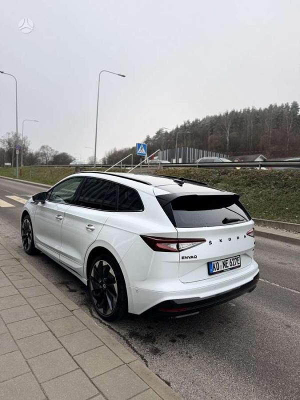 White Skoda Enyaq iV 2023 in Vilnius, with an engine capacity of 0.00 L and mileage of 80 thousand km for 33000 €, photo 7 on AUTOMOTO.COM.LV