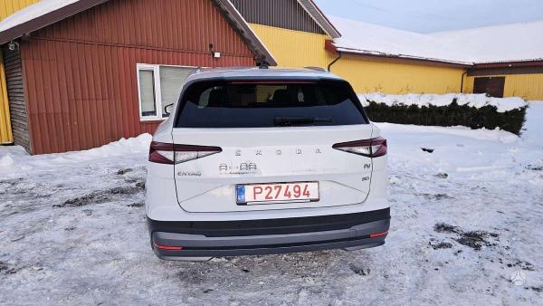 Balts Skoda Enyaq iV 2023 Klaipėda, ar dzinēja tilpumu 0.00 L un nobraukumu 47 tūkst. km par 24900 €, foto 4 vietnē AUTOMOTO.COM.LV