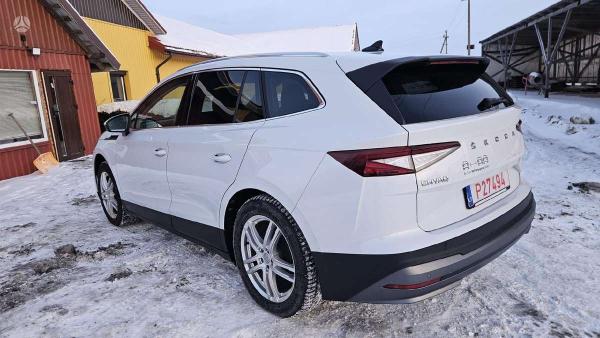 Balts Skoda Enyaq iV 2023 Klaipėda, ar dzinēja tilpumu 0.00 L un nobraukumu 47 tūkst. km par 24900 €, foto 5 vietnē AUTOMOTO.COM.LV