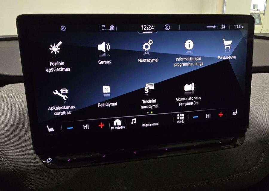 Белый Шкода Enyaq iV 2024 в Шяуляй, объемом двигателя 0.00 л и пробегом 29 тыс. км за 29900 €, фото 24 на AUTOMOTO.COM.LV