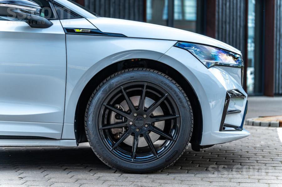 Balts Skoda Enyaq iV 2024 Rīga, ar dzinēja tilpumu 0.00 L un nobraukumu 14 tūkst. km par 43500 €, foto 10 vietnē AUTOMOTO.COM.LV