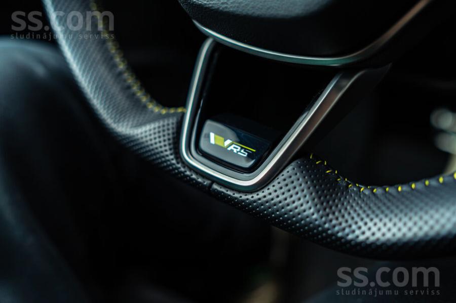 Balts Skoda Enyaq iV 2024 Rīga, ar dzinēja tilpumu 0.00 L un nobraukumu 14 tūkst. km par 43500 €, foto 31 vietnē AUTOMOTO.COM.LV
