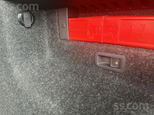 Белый Шкода Enyaq iV 2024 в Рига, объемом двигателя 0.00 л и пробегом 110 тыс. км за 34990 €, фото 19 на AUTOMOTO.COM.LV
