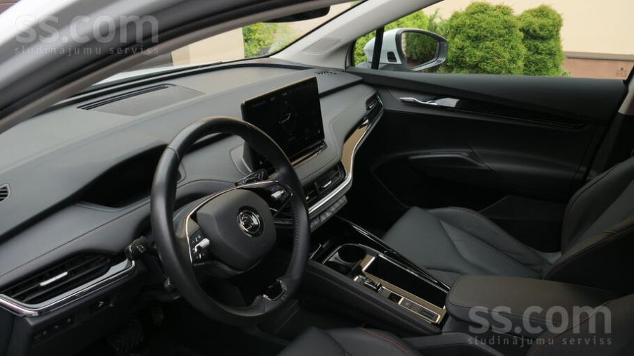 Balts Skoda Enyaq iV 2024 Jelgava, ar dzinēja tilpumu 0.00 L un nobraukumu 27 tūkst. km par 42800 €, foto 9 vietnē AUTOMOTO.COM.LV