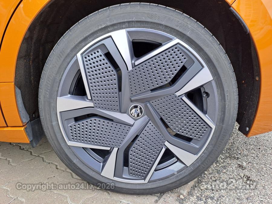 Oranžs Skoda Enyaq 2023 Tartu, ar dzinēja tilpumu 0.00 L un nobraukumu 20 tūkst. km par 41999 €, foto 10 vietnē AUTOMOTO.COM.LV