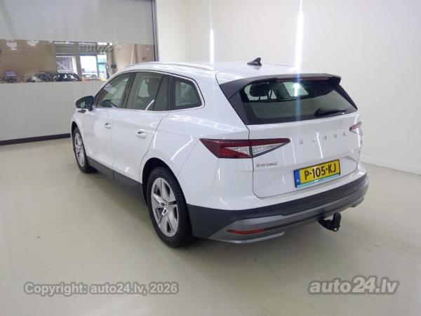 White Skoda Enyaq 2022 in Tartu, with an engine capacity of 0.00 L and mileage of 192 thousand km for 24900 €, photo 4 on AUTOMOTO.COM.LV