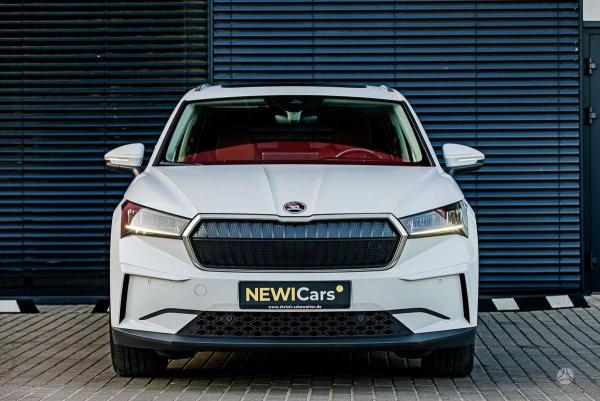 Balts Skoda Enyaq 2022 Plungė, ar dzinēja tilpumu 0.00 L un nobraukumu 124 tūkst. km par 26500 €, foto 2 vietnē AUTOMOTO.COM.LV