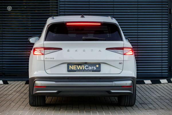 Balts Skoda Enyaq 2022 Plungė, ar dzinēja tilpumu 0.00 L un nobraukumu 124 tūkst. km par 26500 €, foto 6 vietnē AUTOMOTO.COM.LV