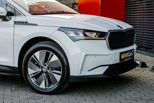 Balts Skoda Enyaq 2022 Plungė, ar dzinēja tilpumu 0.00 L un nobraukumu 124 tūkst. km par 26500 €, foto 9 vietnē AUTOMOTO.COM.LV