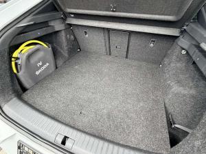 Balts Skoda Enyaq 2023 Viļņa, ar dzinēja tilpumu 0.00 L un nobraukumu 120 tūkst. km par 32000 €, foto 21 vietnē AUTOMOTO.COM.LV