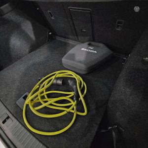 Balts Skoda Enyaq 2023 Šauļi, ar dzinēja tilpumu 0.00 L un nobraukumu 122 tūkst. km par 29900 €, foto 16 vietnē AUTOMOTO.COM.LV