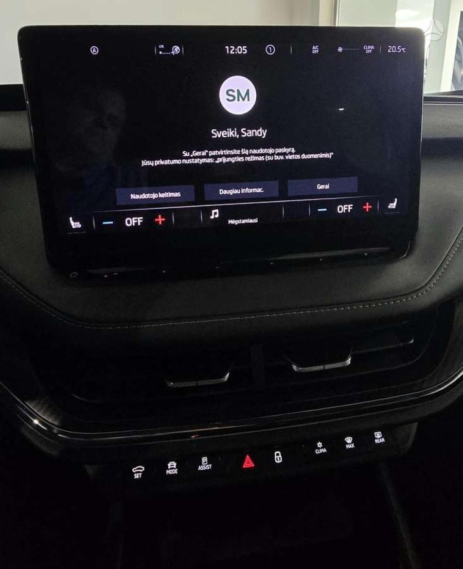 Balts Skoda Enyaq 2023 Šauļi, ar dzinēja tilpumu 0.00 L un nobraukumu 122 tūkst. km par 29900 €, foto 24 vietnē AUTOMOTO.COM.LV