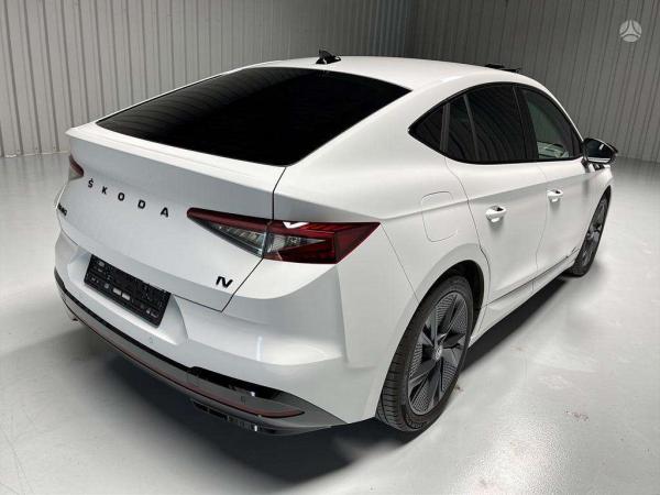 Balts Skoda Enyaq 2023 Viļņa, ar dzinēja tilpumu 0.00 L un nobraukumu 124 tūkst. km par 30900 €, foto 2 vietnē AUTOMOTO.COM.LV