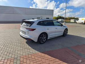 White Skoda Enyaq 2023 in Klaipeda, with an engine capacity of 0.00 L and mileage of 58 thousand km for 28700 €, photo 6 on AUTOMOTO.COM.LV