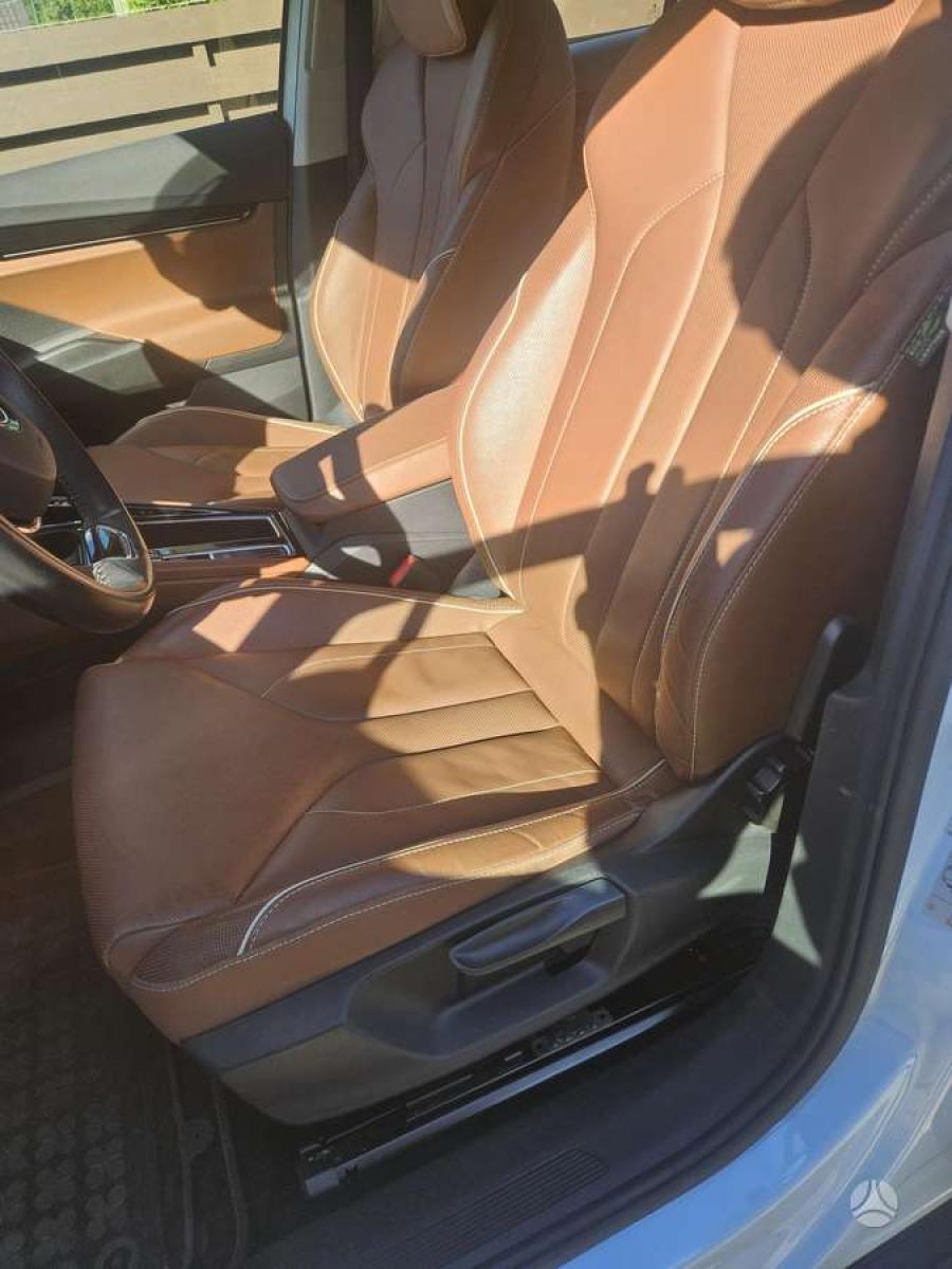 White Skoda Enyaq 2022 in Palanga, with an engine capacity of 0.00 L and mileage of 59 thousand km for 22750 €, photo 9 on AUTOMOTO.COM.LV