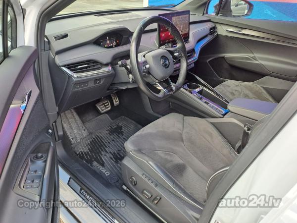 White Skoda Enyaq 2022 in Tartu, with an engine capacity of 0.00 L and mileage of 106 thousand km for 29900 €, photo 5 on AUTOMOTO.COM.LV