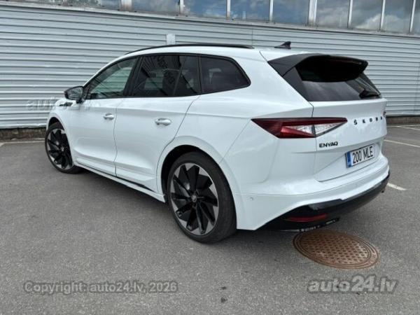 White Skoda Enyaq 2023 in Tallinn, with an engine capacity of 0.00 L and mileage of 100 thousand km for 35600 €, photo 4 on AUTOMOTO.COM.LV