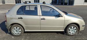 Smilšu krāsa Skoda Fabia 2005 Tallina, ar dzinēja tilpumu 1.20 L un nobraukumu 86 tūkst. km par 1000 €, foto 4 vietnē AUTOMOTO.COM.LV