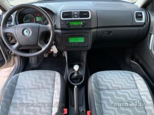 Smilšu krāsa Skoda Fabia 2009 Tartu, ar dzinēja tilpumu 1.20 L un nobraukumu 155 tūkst. km par 2490 €, foto 12 vietnē AUTOMOTO.COM.LV