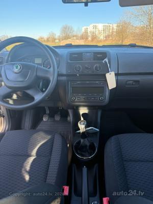 Smilšu krāsa Skoda Fabia 2010 Tallina, ar dzinēja tilpumu 1.20 L un nobraukumu 93 tūkst. km par 1500 €, foto 6 vietnē AUTOMOTO.COM.LV