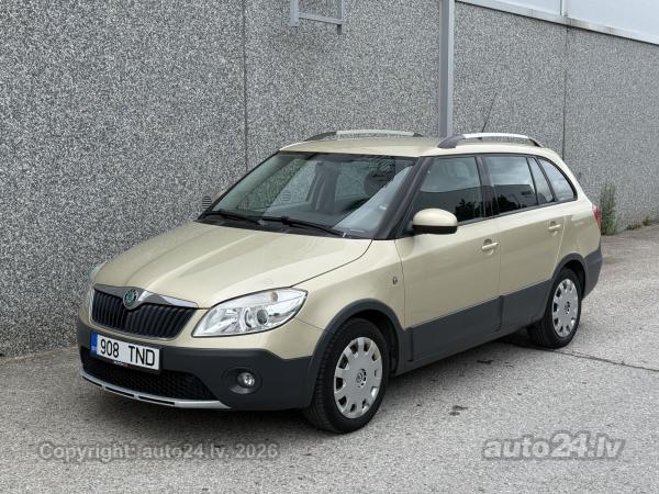 Beige Skoda Fabia 2011 in Tallinn, with an engine capacity of 1.20 L and mileage of 180 thousand km for 3500 €, photo 5 on AUTOMOTO.COM.LV