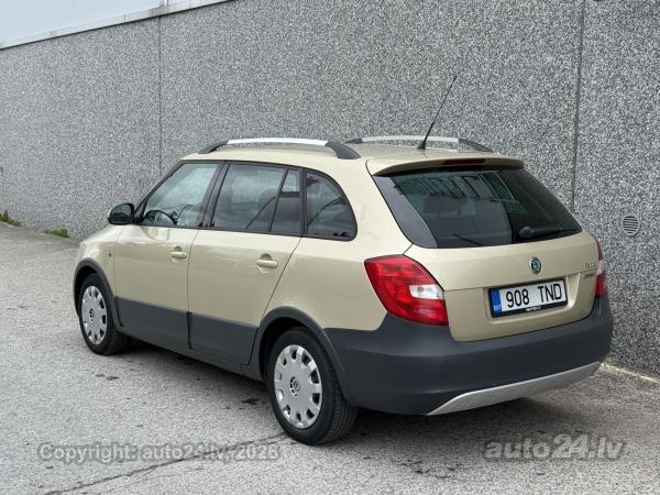 Beige Skoda Fabia 2011 in Tallinn, with an engine capacity of 1.20 L and mileage of 180 thousand km for 3500 €, photo 7 on AUTOMOTO.COM.LV